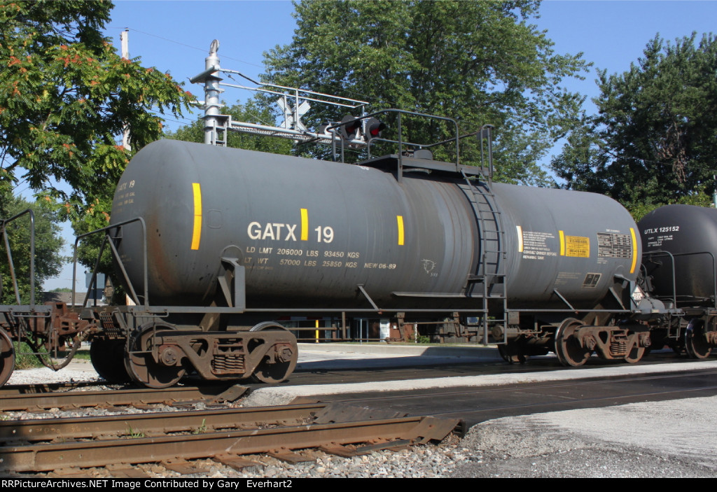 GATX 19 - General American Marks